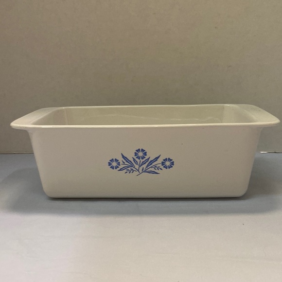 Corningware | Kitchen | Vintage Corning Ware Blue Cornflower Loafbread ...